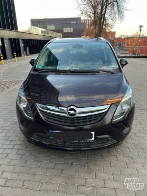 Opel Zafira 2014 Viļņa, ar dzinēja tilpumu 1.60 L un nobraukumu 250 tūkst. km par 4777 €, foto 4 vietnē AUTOMOTO.COM.LV