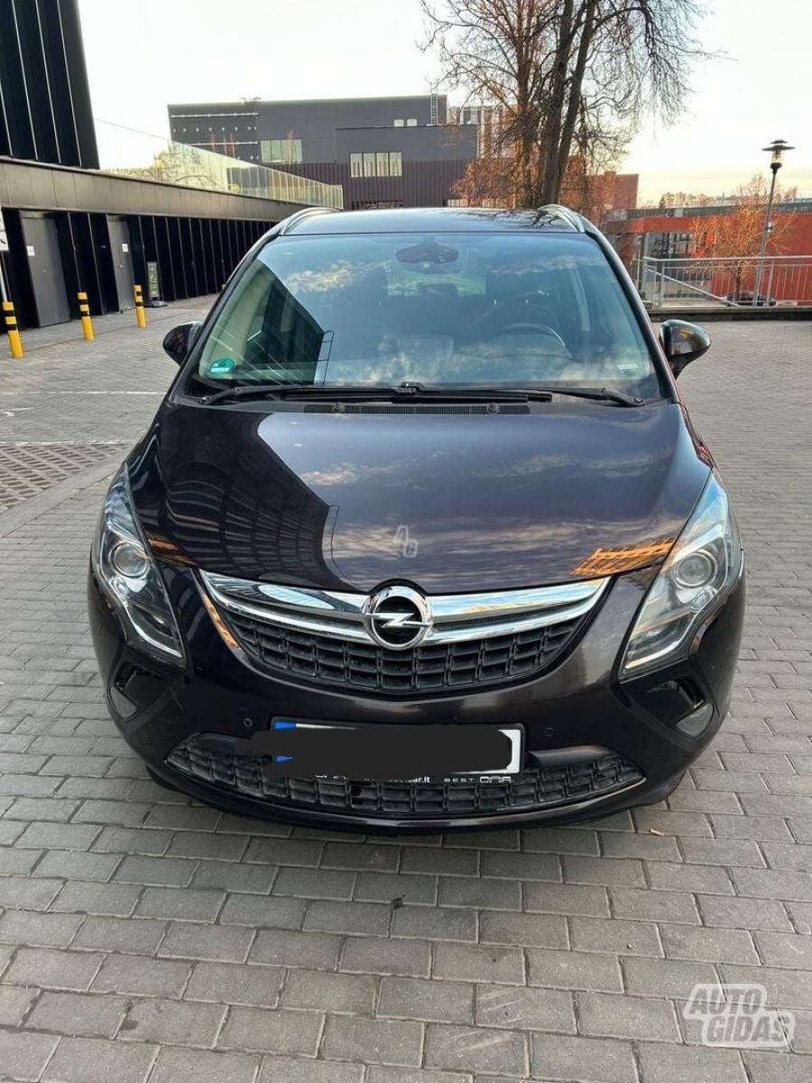 Opel Zafira 2014 Viļņa, ar dzinēja tilpumu 1.60 L un nobraukumu 250 tūkst. km par 4777 €, foto 4 vietnē AUTOMOTO.COM.LV