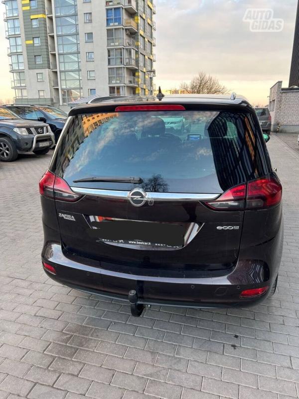 Opel Zafira 2014 Viļņa, ar dzinēja tilpumu 1.60 L un nobraukumu 250 tūkst. km par 4777 €, foto 5 vietnē AUTOMOTO.COM.LV