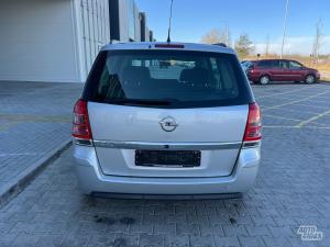 Opel Zafira 2014 Viļņa, ar dzinēja tilpumu 1.80 L un nobraukumu 158 tūkst. km par 3899 €, foto 8 vietnē AUTOMOTO.COM.LV
