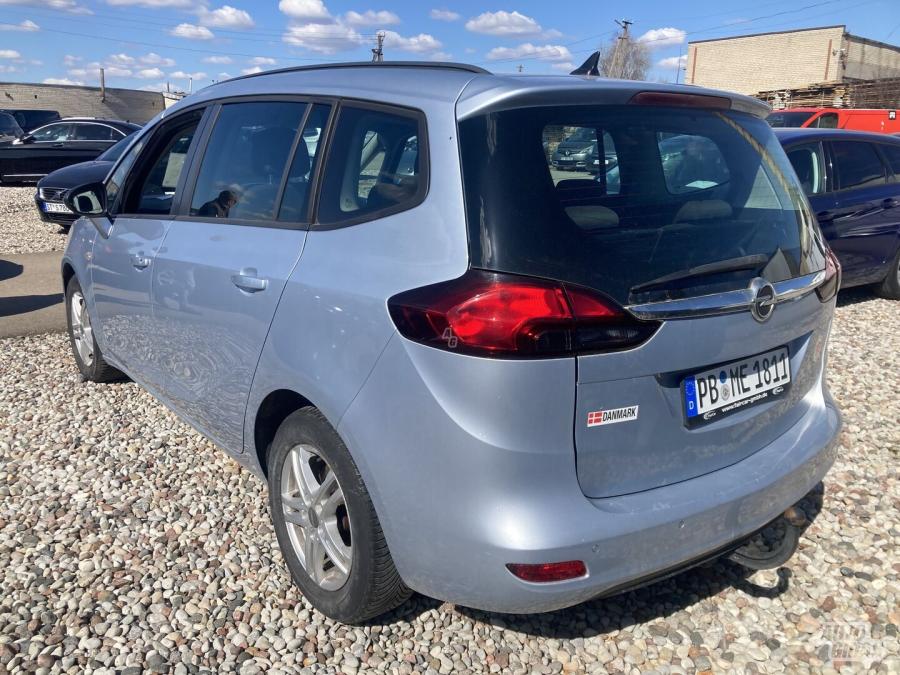 Opel Zafira 2014 Tauragė, ar dzinēja tilpumu 1.60 L un nobraukumu 270 tūkst. km par 4200 €, foto 5 vietnē AUTOMOTO.COM.LV
