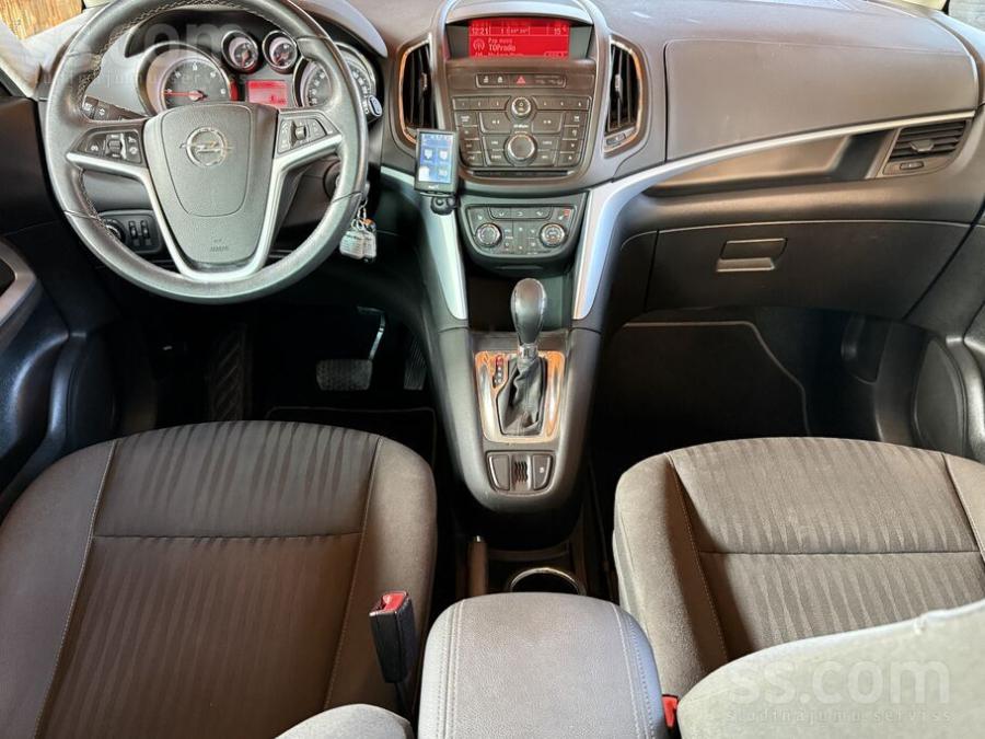Opel Zafira 2014 Jelgava, ar dzinēja tilpumu 2.00 L un nobraukumu 130 tūkst. km par 8450 €, foto 16 vietnē AUTOMOTO.COM.LV