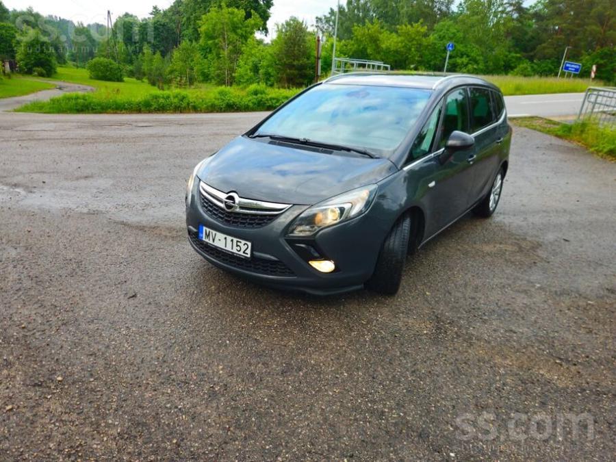 Opel Zafira 2014 Rīga, ar dzinēja tilpumu 2.00 L un nobraukumu 352 tūkst. km par 4650 €, foto 1 vietnē AUTOMOTO.COM.LV