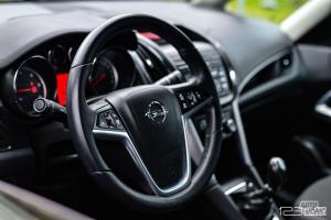 Opel Zafira 2014 in Kretinga, with an engine capacity of 2.00 L and mileage of 227 thousand km for 5650 €, photo 15 on AUTOMOTO.COM.LV