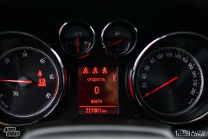 Opel Zafira 2014 in Kretinga, with an engine capacity of 2.00 L and mileage of 227 thousand km for 5650 €, photo 19 on AUTOMOTO.COM.LV