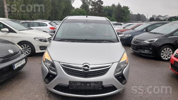 Opel Zafira 2015 Rīga, ar dzinēja tilpumu 2.00 L un nobraukumu 149 tūkst. km par 7900 €, foto 1 vietnē AUTOMOTO.COM.LV