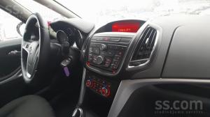 Опель Зафира 2015 в Рига, объемом двигателя 2.00 л и пробегом 149 тыс. км за 7900 €, фото 25 на AUTOMOTO.COM.LV