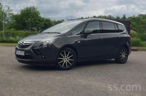 Opel Zafira 2015 Rīga, ar dzinēja tilpumu 1.40 L un nobraukumu 158 tūkst. km par 5300 €, foto  vietnē AUTOMOTO.COM.LV