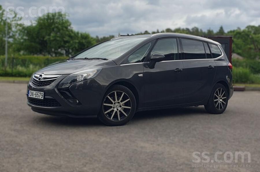 Opel Zafira 2015 in Riga, with an engine capacity of 1.40 L and mileage of 158 thousand km for 5300 €, photo 1 on AUTOMOTO.COM.LV