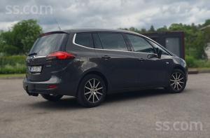 Opel Zafira 2015 in Riga, with an engine capacity of 1.40 L and mileage of 158 thousand km for 5300 €, photo 6 on AUTOMOTO.COM.LV