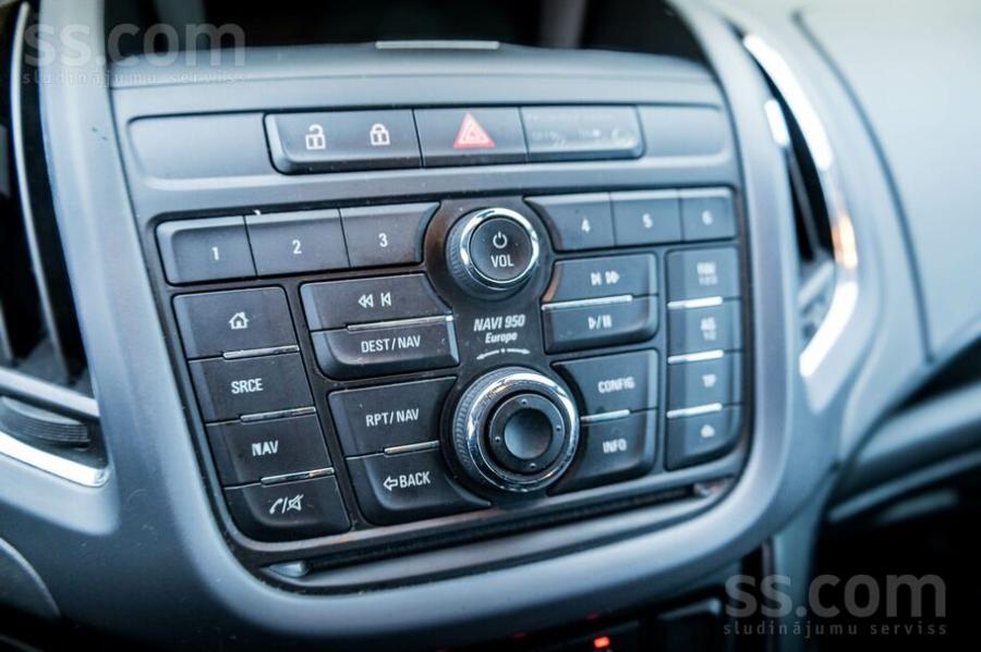 Opel Zafira 2015 in Riga, with an engine capacity of 1.60 L and mileage of 316 thousand km for 6990 €, photo 21 on AUTOMOTO.COM.LV