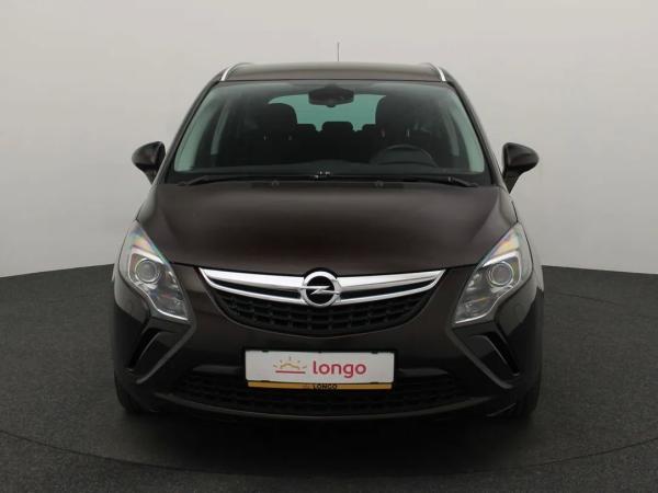 Opel Zafira 2016 in Vilnius, with an engine capacity of 2.00 L and mileage of 281 thousand km for 7099 €, photo 3 on AUTOMOTO.COM.LV