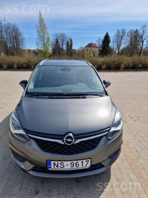 Opel Zafira 2017 Ogre, ar dzinēja tilpumu 1.60 L un nobraukumu 208 tūkst. km par 8000 €, foto 8 vietnē AUTOMOTO.COM.LV