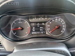 Opel Zafira 2017 in Ogre, with an engine capacity of 2.00 L and mileage of 238 thousand km for 7599 €, photo 19 on AUTOMOTO.COM.LV