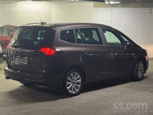 Opel Zafira 2018 Rīga, ar dzinēja tilpumu 2.00 L un nobraukumu 120 tūkst. km par 10700 €, foto 3 vietnē AUTOMOTO.COM.LV