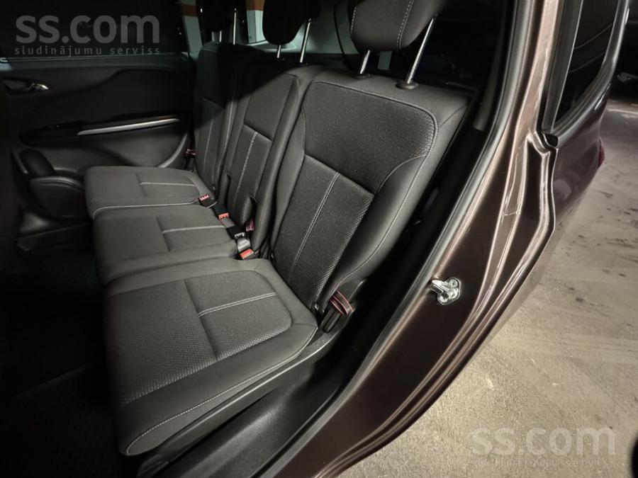 Opel Zafira 2018 Rīga, ar dzinēja tilpumu 2.00 L un nobraukumu 120 tūkst. km par 10700 €, foto 17 vietnē AUTOMOTO.COM.LV