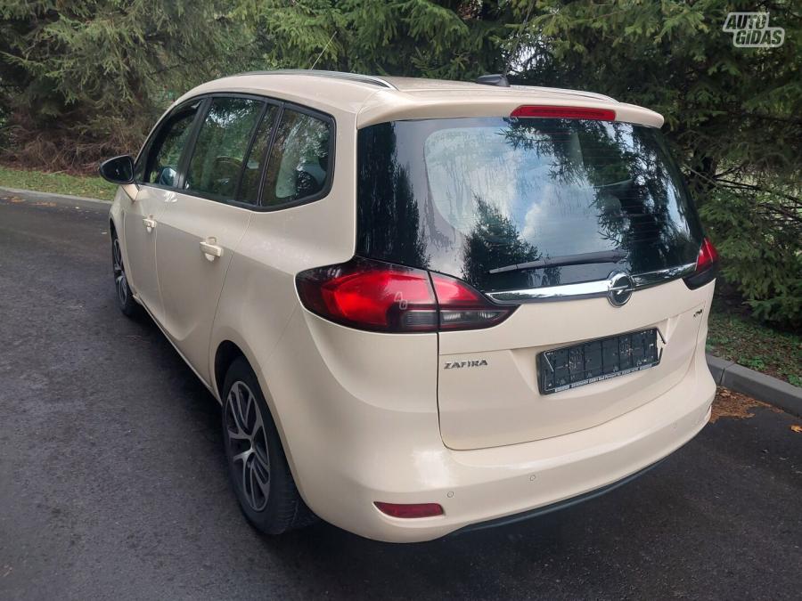 Opel Zafira 2019 in Marijampole, with an engine capacity of 2.00 L and mileage of 227 thousand km for 6699 €, photo 5 on AUTOMOTO.COM.LV
