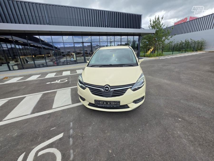 Opel Zafira 2019 in Kaunas, with an engine capacity of 2.00 L and mileage of 277 thousand km for 6650 €, photo 11 on AUTOMOTO.COM.LV