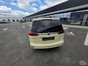 Opel Zafira 2019 in Kaunas, with an engine capacity of 2.00 L and mileage of 277 thousand km for 6650 €, photo 20 on AUTOMOTO.COM.LV