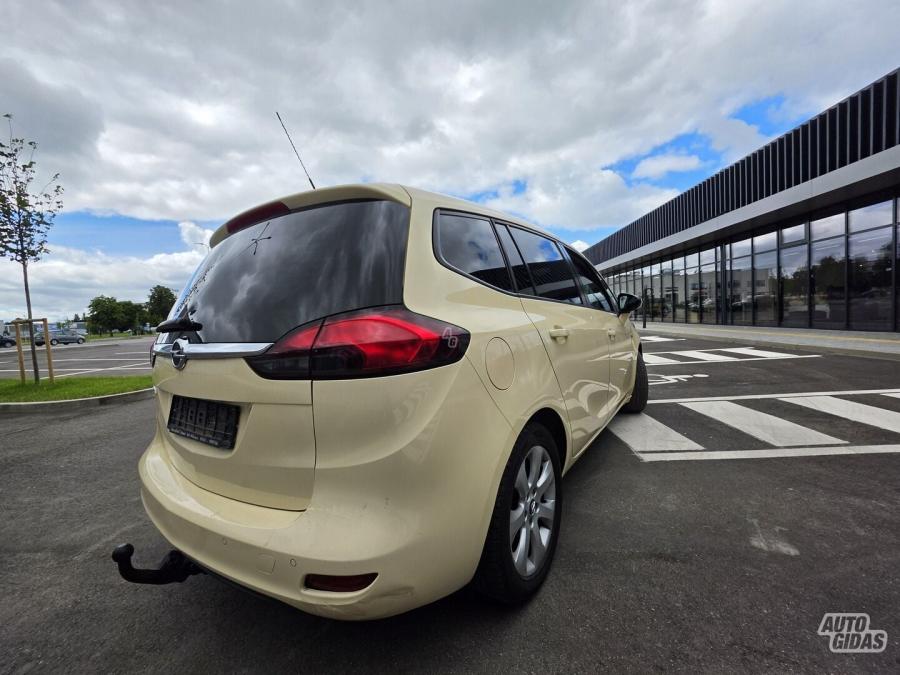 Opel Zafira 2019 in Kaunas, with an engine capacity of 2.00 L and mileage of 277 thousand km for 6650 €, photo 26 on AUTOMOTO.COM.LV