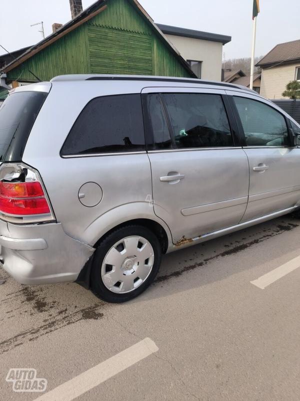 Opel Zafira 2026 in Kaunas, with an engine capacity of 1.90 L and mileage of 340 thousand km for 500 €, photo 4 on AUTOMOTO.COM.LV