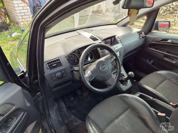 Opel Zafira 2026 in Jonava, with an engine capacity of 1.90 L and mileage of 313 thousand km for 499 €, photo 8 on AUTOMOTO.COM.LV