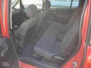 Red Opel Zafira 2003 in Kaunas, with an engine capacity of 2.20 L and mileage of 300 thousand km for 1250 €, photo 7 on AUTOMOTO.COM.LV