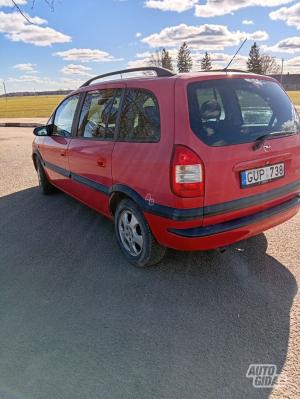Sarkans Opel Zafira 2003 Akmenė, ar dzinēja tilpumu 2.00 L un nobraukumu 247 tūkst. km par 700 €, foto 4 vietnē AUTOMOTO.COM.LV
