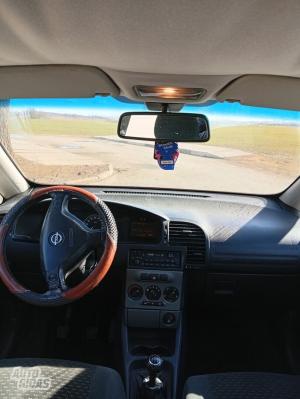 Sarkans Opel Zafira 2003 Akmenė, ar dzinēja tilpumu 2.00 L un nobraukumu 24 tūkst. km par 600 €, foto 8 vietnē AUTOMOTO.COM.LV