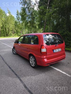 Sarkans Opel Zafira 2004 Tukums, ar dzinēja tilpumu 2.00 L un nobraukumu 216 tūkst. km par 4000 €, foto 3 vietnē AUTOMOTO.COM.LV
