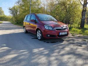 Red Opel Zafira 2005 in Kraslava, with an engine capacity of 2.20 L and mileage of 0 thousand km for 1300 €, photo 13 on AUTOMOTO.COM.LV