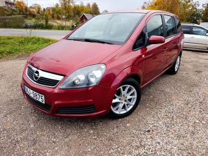 Red Opel Zafira 2005 in Rezekne, with an engine capacity of 1.90 L and mileage of 225 thousand km for 1950 €, photo  on AUTOMOTO.COM.LV