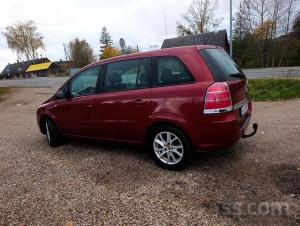 Sarkans Opel Zafira 2005 Rēzekne, ar dzinēja tilpumu 1.90 L un nobraukumu 225 tūkst. km par 1950 €, foto 9 vietnē AUTOMOTO.COM.LV
