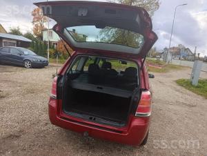 Sarkans Opel Zafira 2005 Rēzekne, ar dzinēja tilpumu 1.90 L un nobraukumu 225 tūkst. km par 1950 €, foto 14 vietnē AUTOMOTO.COM.LV