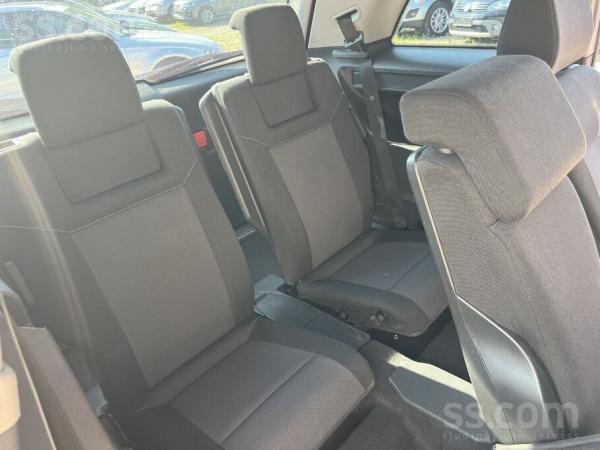 Sarkans Opel Zafira 2008 Valmiera, ar dzinēja tilpumu 1.70 L un nobraukumu 0 tūkst. km par 1600 €, foto 10 vietnē AUTOMOTO.COM.LV