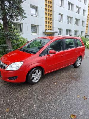 Red Opel Zafira 2008 in Vilnius, with an engine capacity of 1.69 L and mileage of 243 thousand km for 2100 €, photo 3 on AUTOMOTO.COM.LV