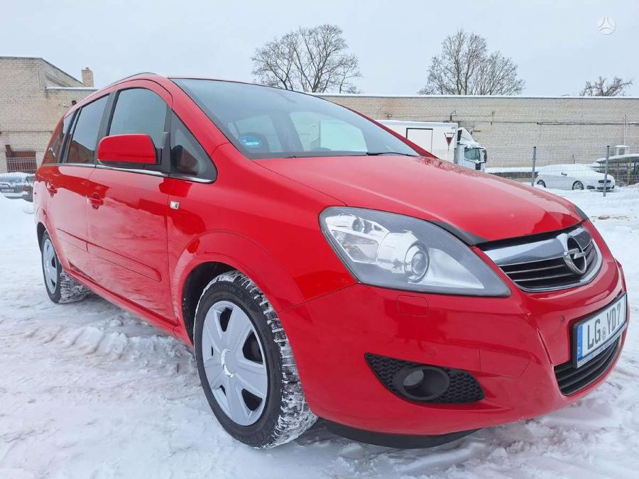 Sarkans Opel Zafira 2011 Jonava, ar dzinēja tilpumu 1.69 L un nobraukumu 282 tūkst. km par 2950 €, foto 6 vietnē AUTOMOTO.COM.LV