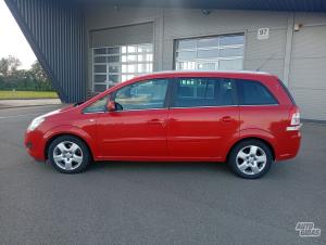 Red Opel Zafira 2012 in Siauliai, with an engine capacity of 1.70 L and mileage of 300 thousand km for 2550 €, photo 8 on AUTOMOTO.COM.LV