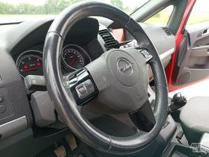 Sarkans Opel Zafira 2012 Viļņa, ar dzinēja tilpumu 1.70 L un nobraukumu 300 tūkst. km par 2550 €, foto 27 vietnē AUTOMOTO.COM.LV