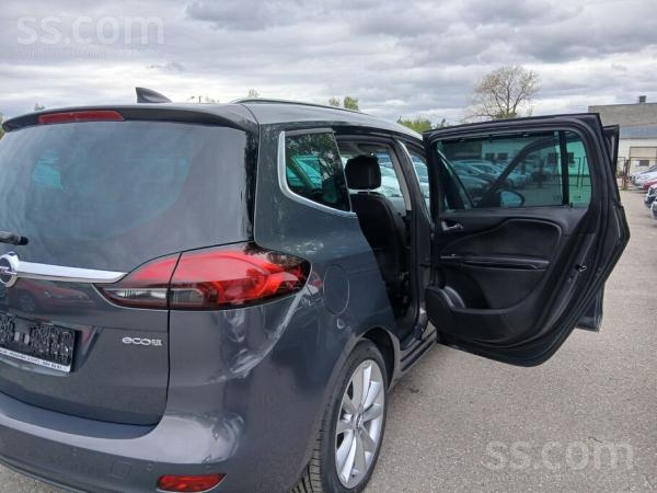 Sarkans Opel Zafira 2016 Rīga, ar dzinēja tilpumu 2.00 L un nobraukumu 220 tūkst. km par 9400 €, foto 8 vietnē AUTOMOTO.COM.LV