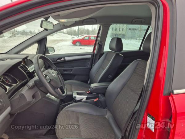 Red Opel Zafira 2009 in Tallinn, with an engine capacity of 1.80 L and mileage of 250 thousand km for 1999 €, photo 7 on AUTOMOTO.COM.LV