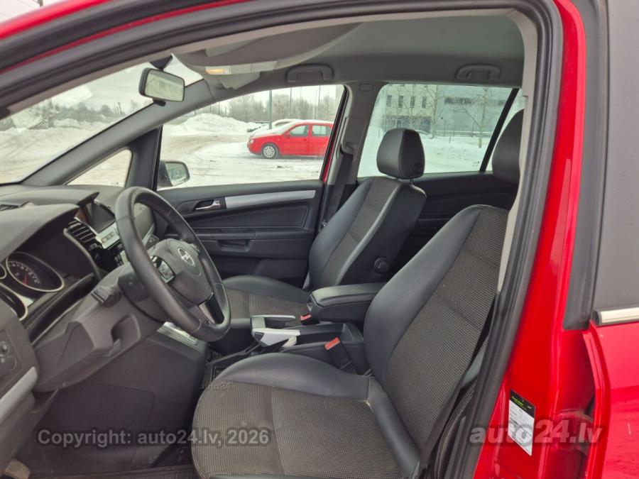 Red Opel Zafira 2009 in Tallinn, with an engine capacity of 1.80 L and mileage of 250 thousand km for 1999 €, photo 7 on AUTOMOTO.COM.LV