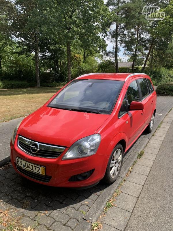Red Opel Zafira 2010 in Vilnius, with an engine capacity of 1.90 L and mileage of 293 thousand km for 3600 €, photo 7 on AUTOMOTO.COM.LV
