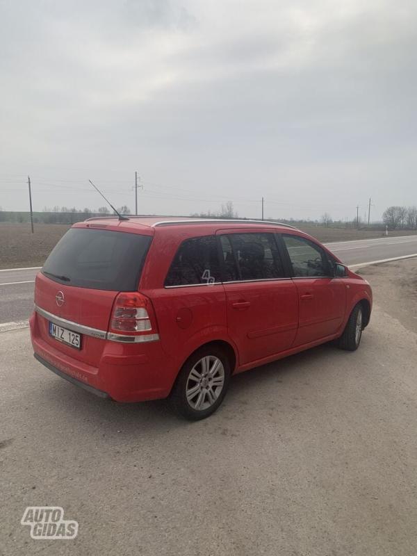 Red Opel Zafira 2010 in Vilnius, with an engine capacity of 1.90 L and mileage of 293 thousand km for 3600 €, photo 8 on AUTOMOTO.COM.LV