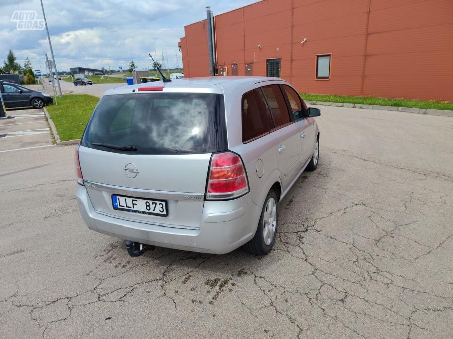 Опель Зафира 2006 в Шяуляй, объемом двигателя 1.90 л и пробегом 296 тыс. км за 1400 €, фото 8 на AUTOMOTO.COM.LV