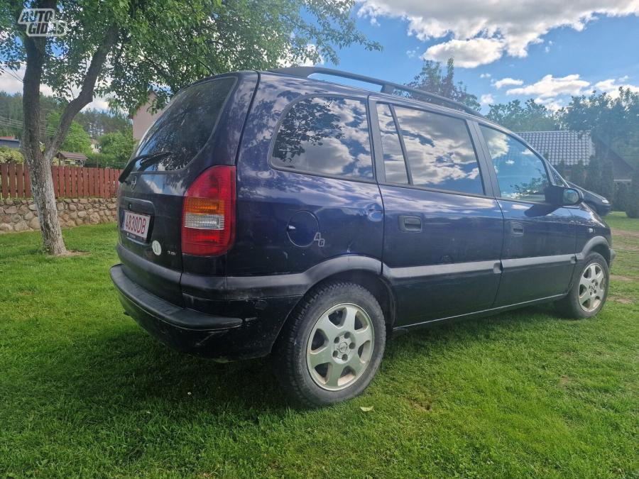 Opel Zafira 2001 in Anyksciai, with an engine capacity of 2.00 L and mileage of 390 thousand km for 480 €, photo 6 on AUTOMOTO.COM.LV