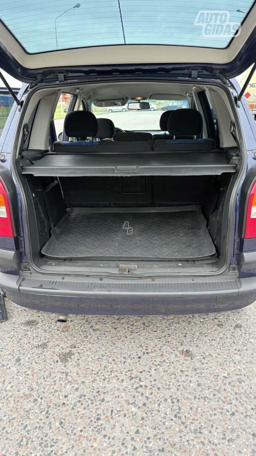 Opel Zafira 2002 in Klaipeda, with an engine capacity of 1.90 L and mileage of 290 thousand km for 1200 €, photo 6 on AUTOMOTO.COM.LV