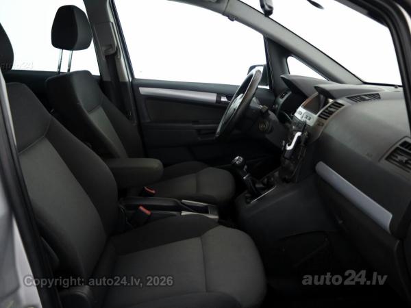 Opel Zafira 2006 Tallina, ar dzinēja tilpumu 1.90 L un nobraukumu 405 tūkst. km par 1099 €, foto 6 vietnē AUTOMOTO.COM.LV