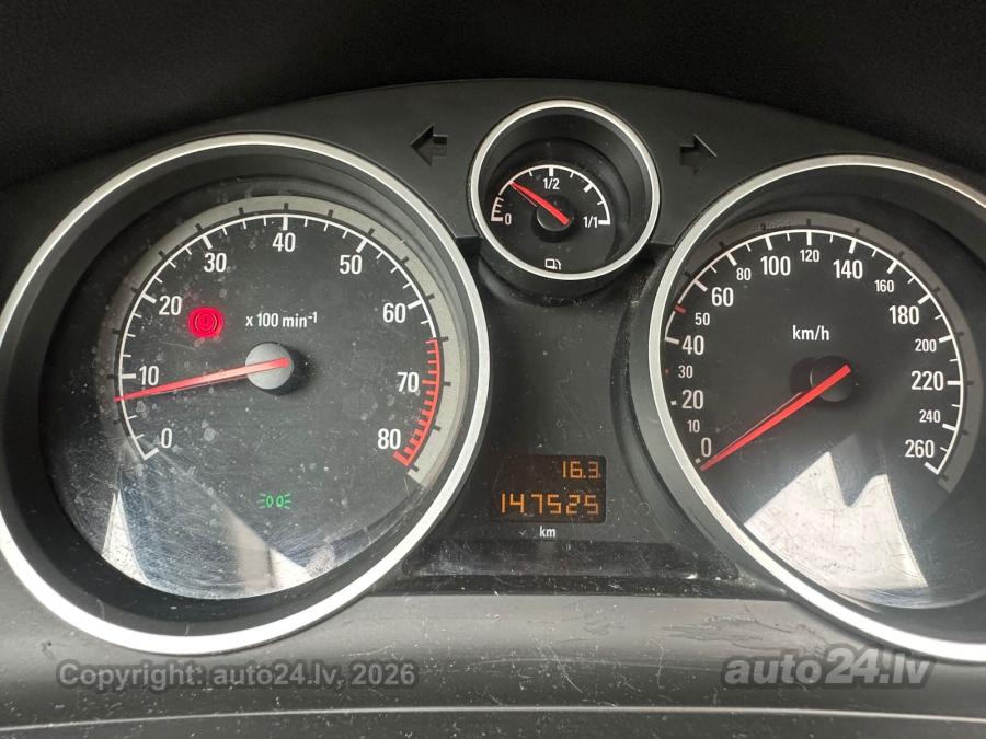Opel Zafira 2006 Tallina, ar dzinēja tilpumu 1.80 L un nobraukumu 148 tūkst. km par 2499 €, foto 1 vietnē AUTOMOTO.COM.LV