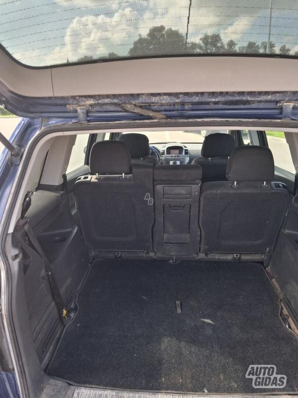 Opel Zafira 2006 in Mazeikiai, with an engine capacity of 1.90 L and mileage of 4 thousand km for 1600 €, photo 7 on AUTOMOTO.COM.LV
